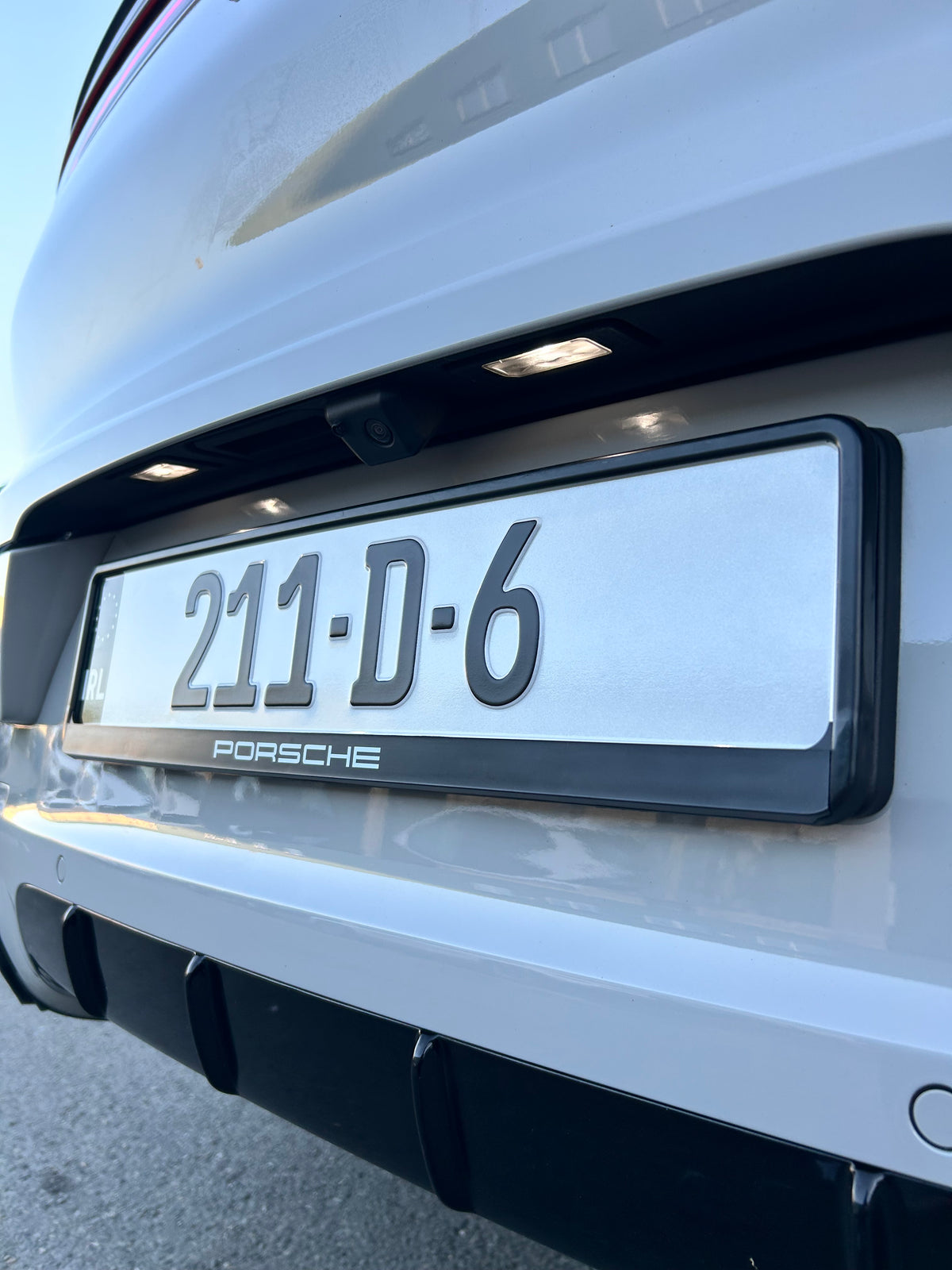The Difference Between Pressed & Acrylic Number Plates? — Fresh Plates
